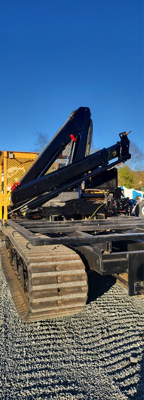Raupendumper Fahrgestell Morooka MST800 mit Hiab Kran